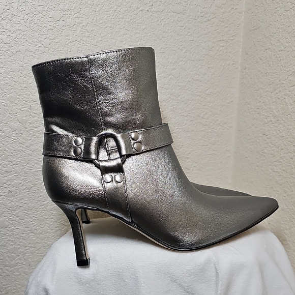 Jessica Simpson | Shoes | Jessica Simpson Metallic Silver Ankle Boots ...
